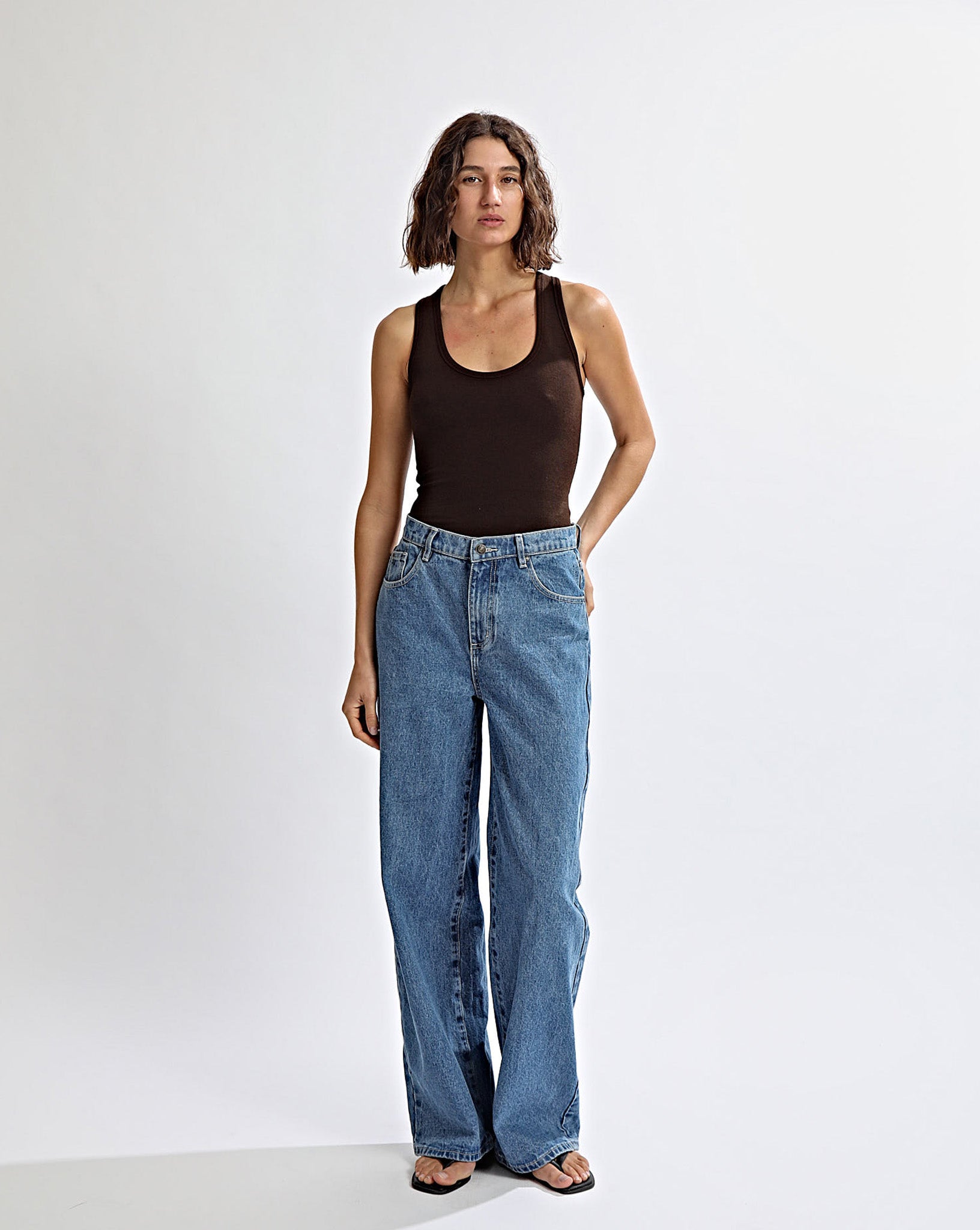 Amelia Tank Brown – One Mile The Label