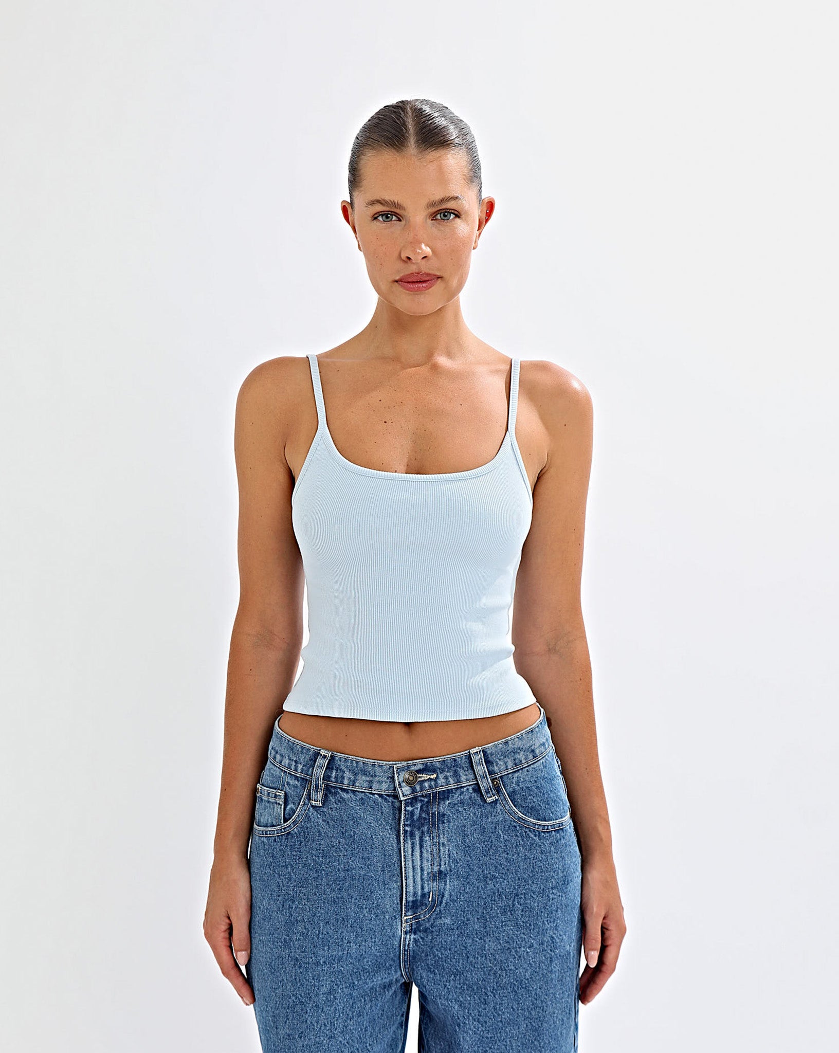 Oli Tank Blue – One Mile The Label