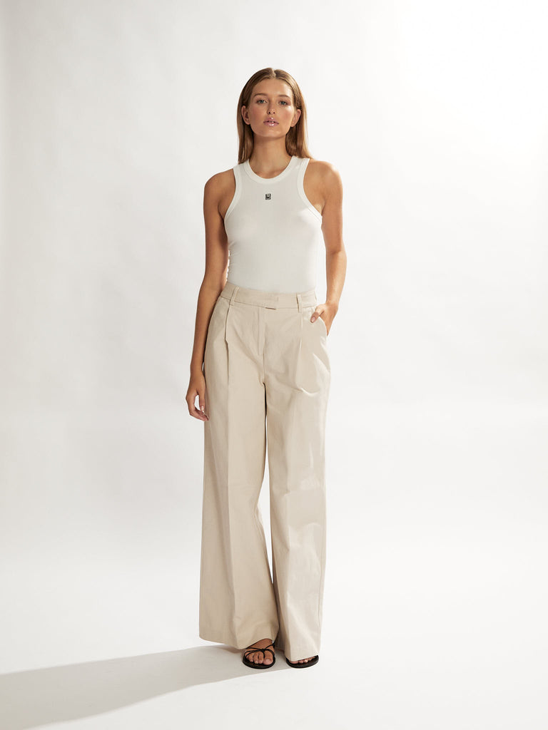 Tops – One Mile The Label